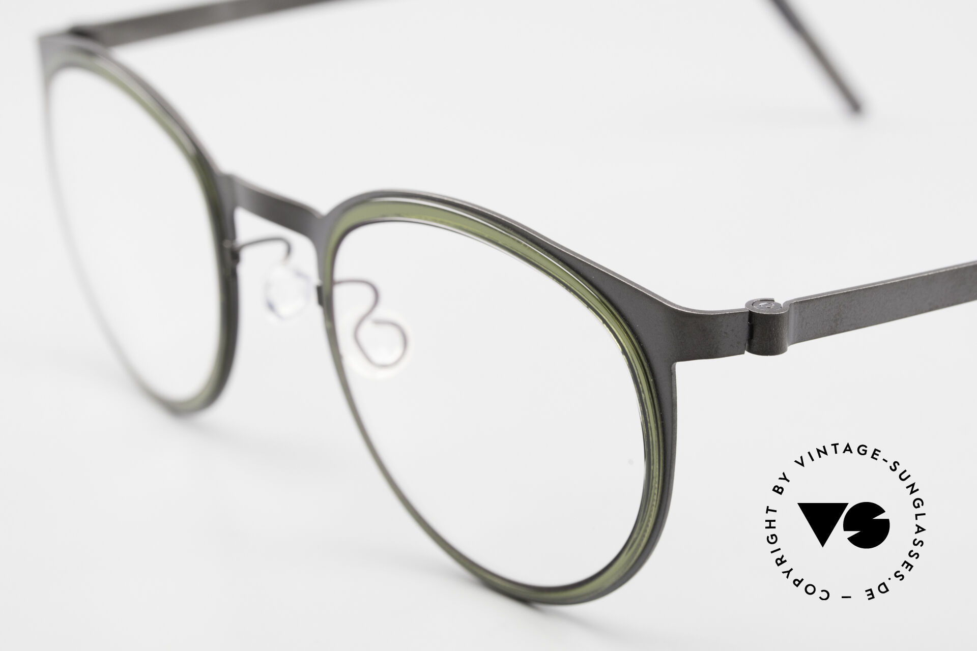 Brillen Lindberg 9704 Strip Titanium Panto Style Damenbrille